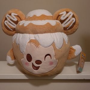 Disney | Toys | Disney Munchlings Cinnamon Swirl Bun Mickey Mouse Plush ...